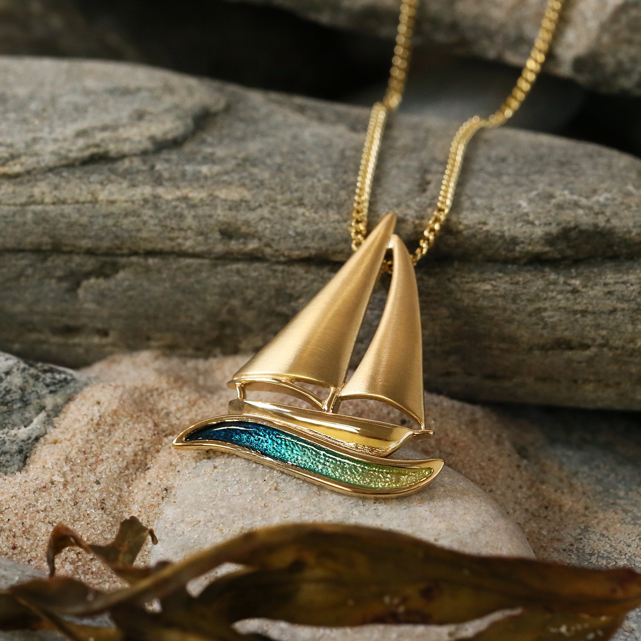 Orkney Yole Enamel Pendant in 18ct Yellow Gold – Sheila Fleet Jewellery